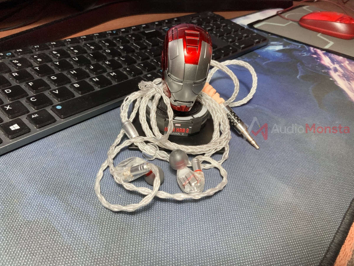 Ulasan : Hill Audio Vajra 3 Professional In-Ear Monitor. Cinta yang ...