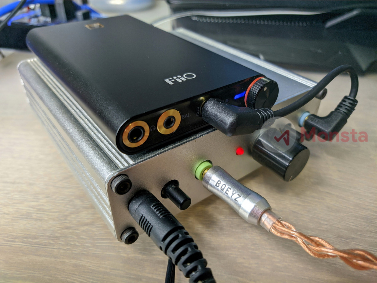 FiiO Q1 Mark II Native DSD DAC & Amplifier (Sponsored by Red Ape - Headphone Store) - AudioMonsta
